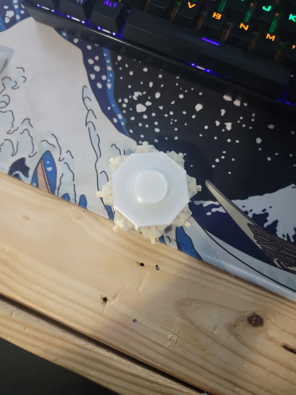 Keyboard Switch Fidget Spinner - Free 3D Print Model - MakerWorld