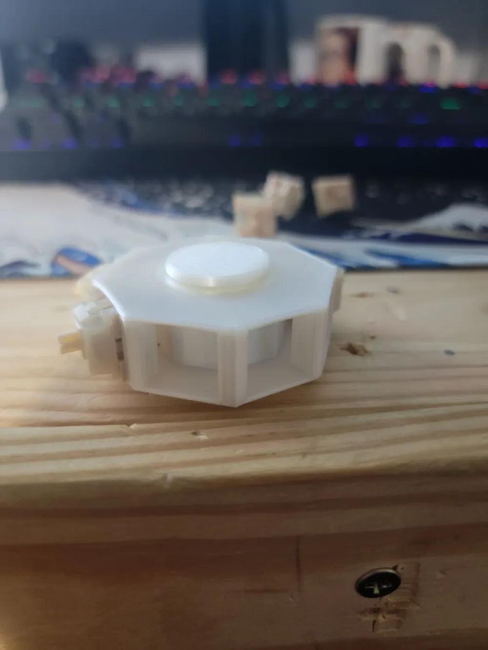 Keyboard Switch Fidget Spinner - Free 3D Print Model - MakerWorld