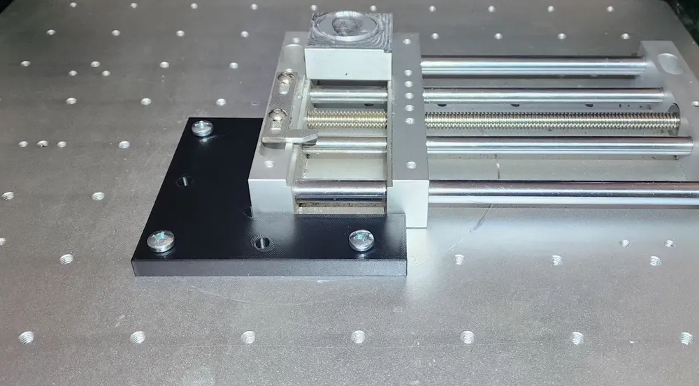 Squaring jig for CNC vice (45mm x 45mm M6) - Free 3D Print Model ...