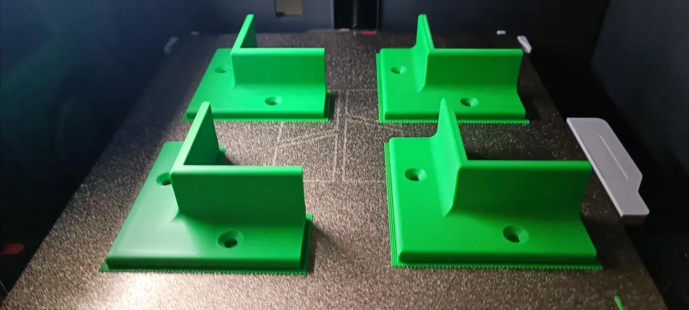 Holding and framing square - Free 3D Print Model - MakerWorld