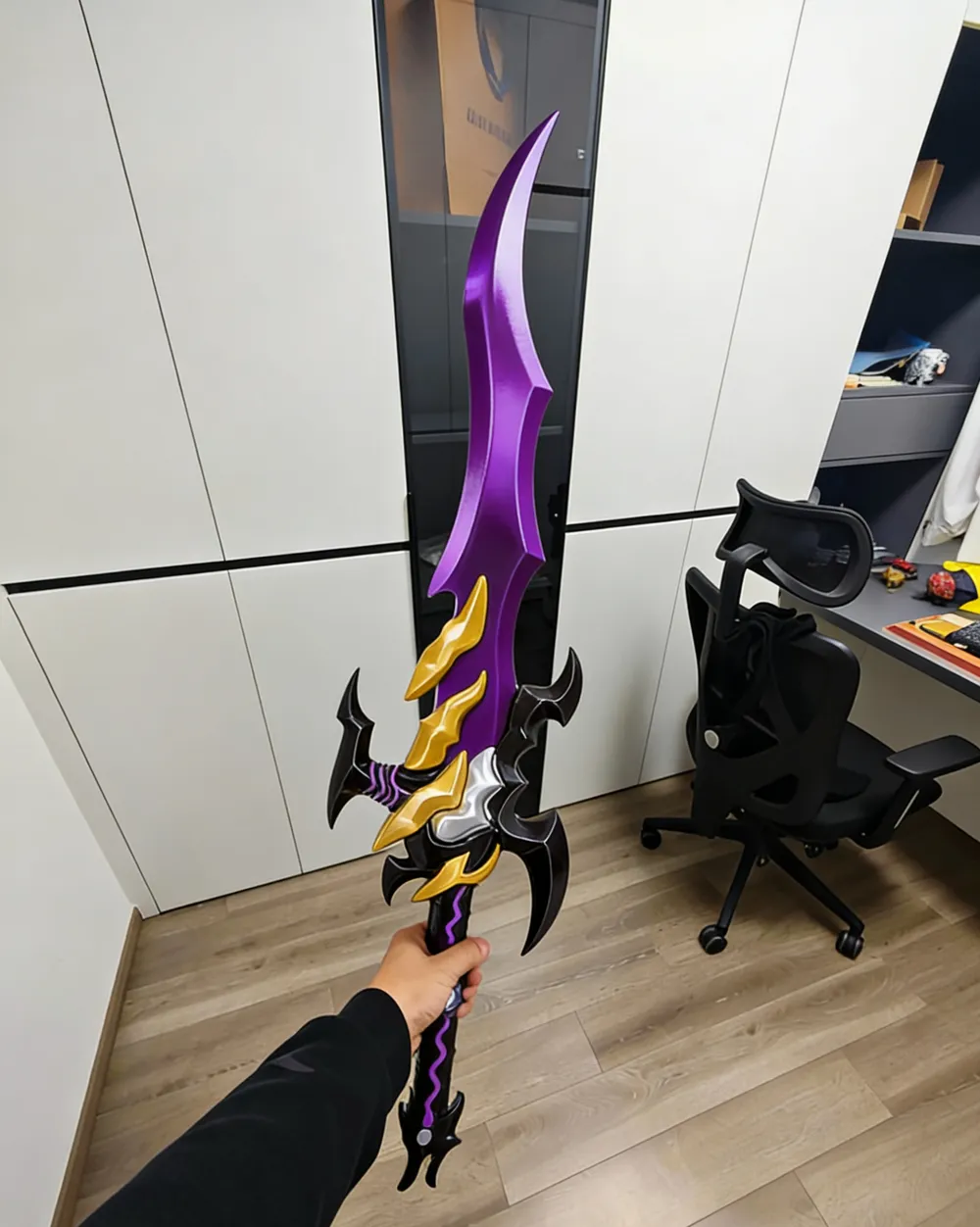 Solo Leveling Sung Jinwoo's Dagger Dragon Emperor Antares's Fang 1:1 ...
