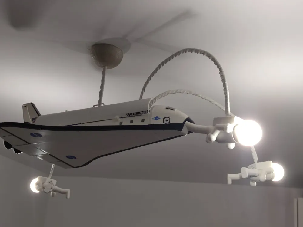 Astronauten-LED-Licht – Kostenloses 3D-Druckmodell – MakerWorld