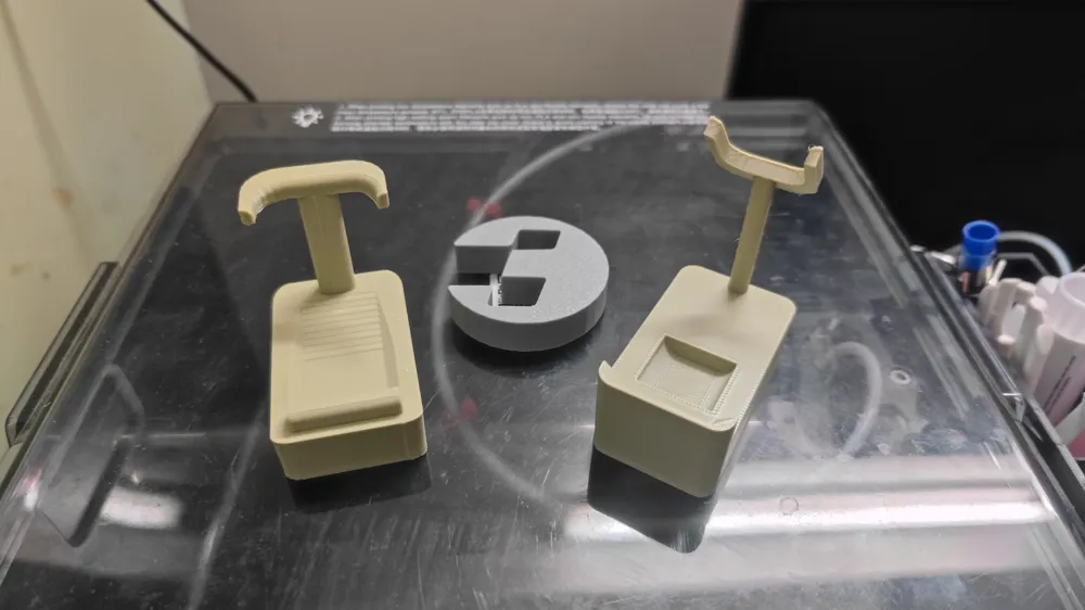 Stand Stand - Free 3D Print Model - MakerWorld