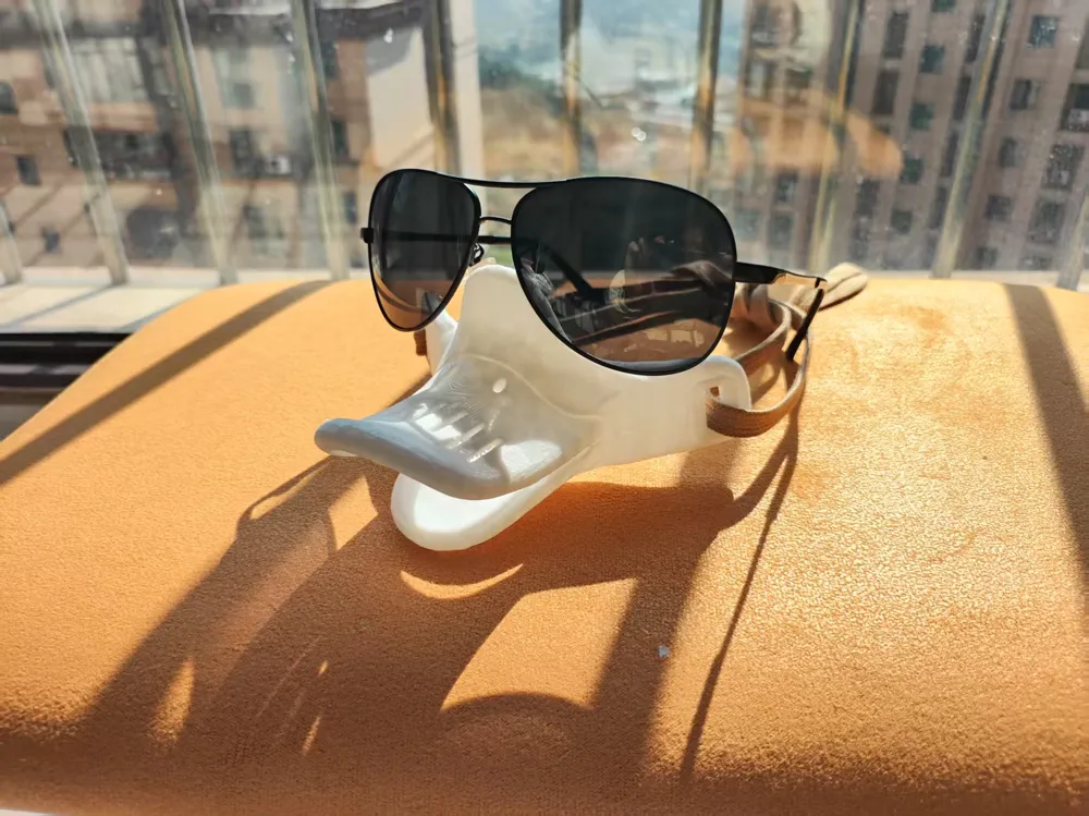 Duck Beak Cover - Free 3D Print Model - MakerWorld