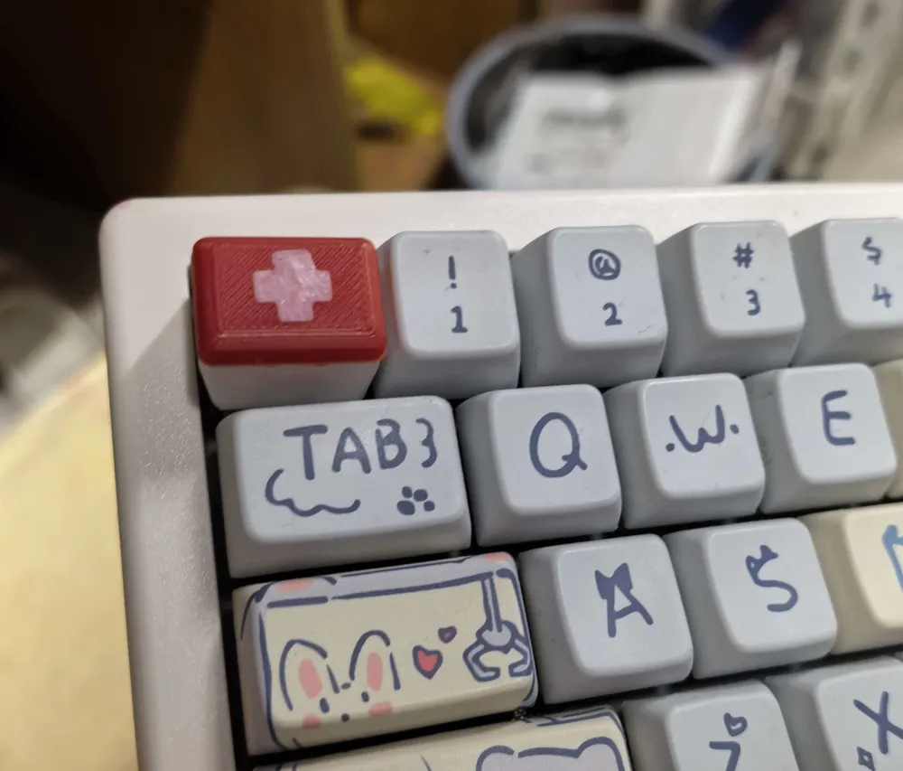 Tarkov First Aid Kit Keycap - Free 3D Print Model - MakerWorld