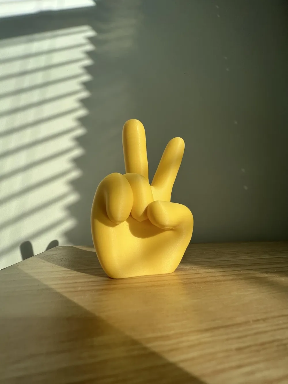 Peace Emoji - Free 3D Print Model - MakerWorld