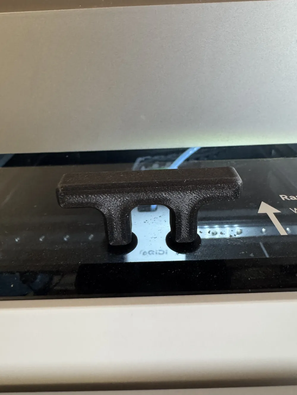 Door Handle Qidi Q2 - Free 3D Print Model - MakerWorld