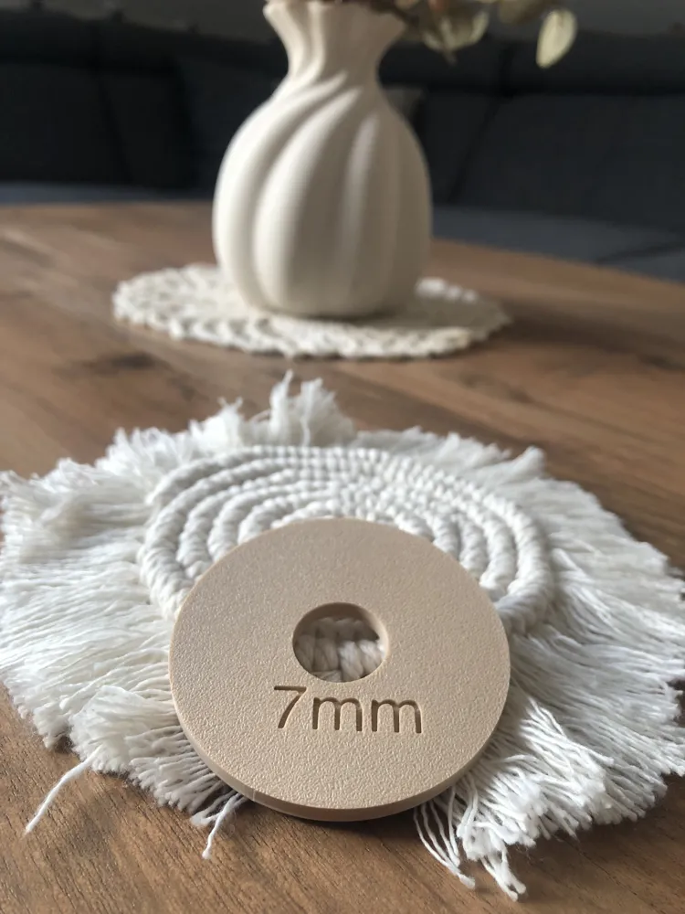 Rolling pin from Sally's World / 7mm disc - Free 3D Print Model ...