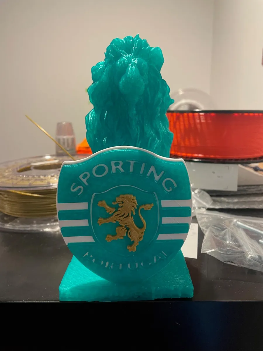 Sporting (SCP) Logo Lion base - Free 3D Print Model - MakerWorld