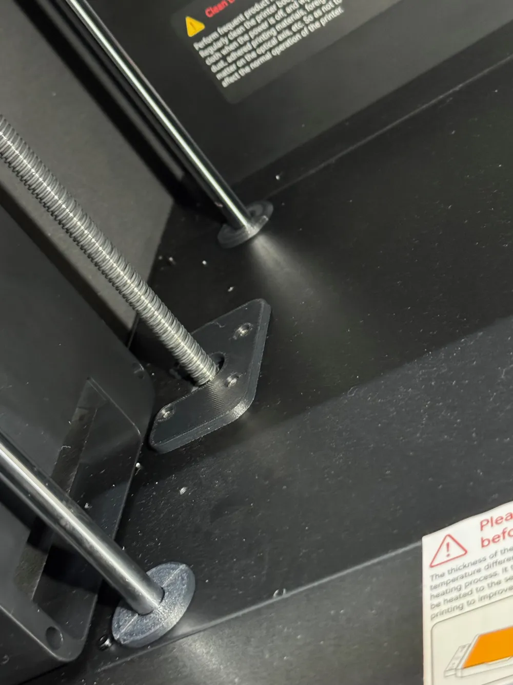 Qidi Plus4 Z轴杆盖 - 免费 3D 打印模型 - MakerWorld