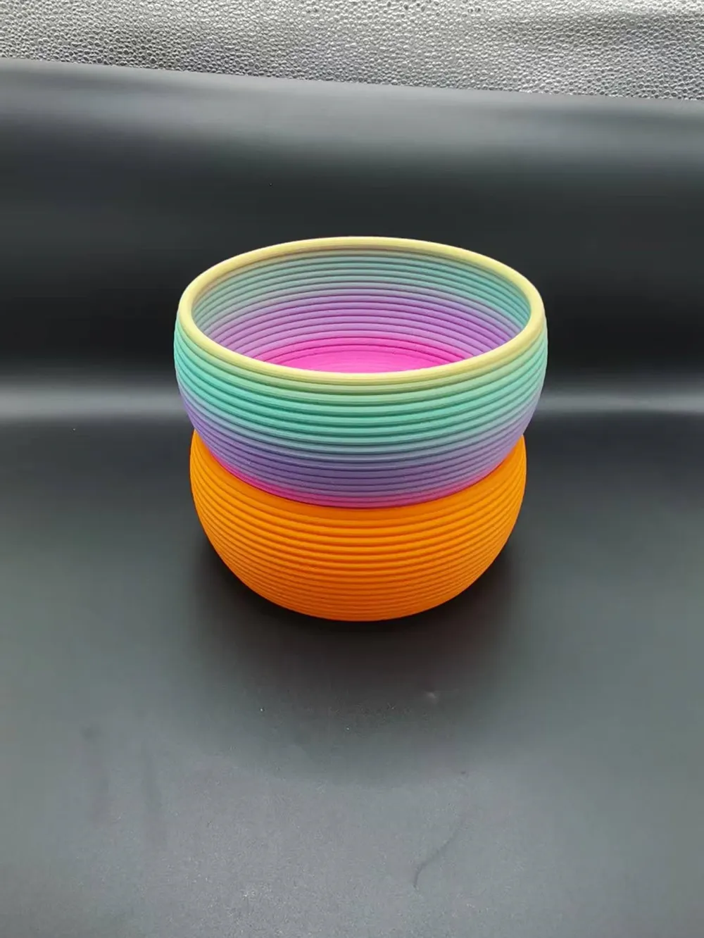 Plateaux de rangement empilables à texture hélicoïdale - Modèle d ...