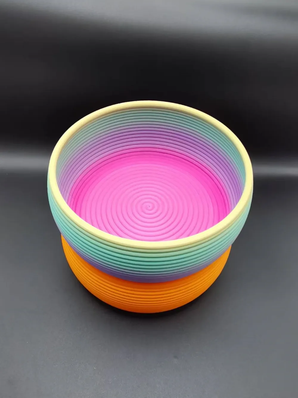 Plateaux de rangement empilables à texture hélicoïdale - Modèle d ...