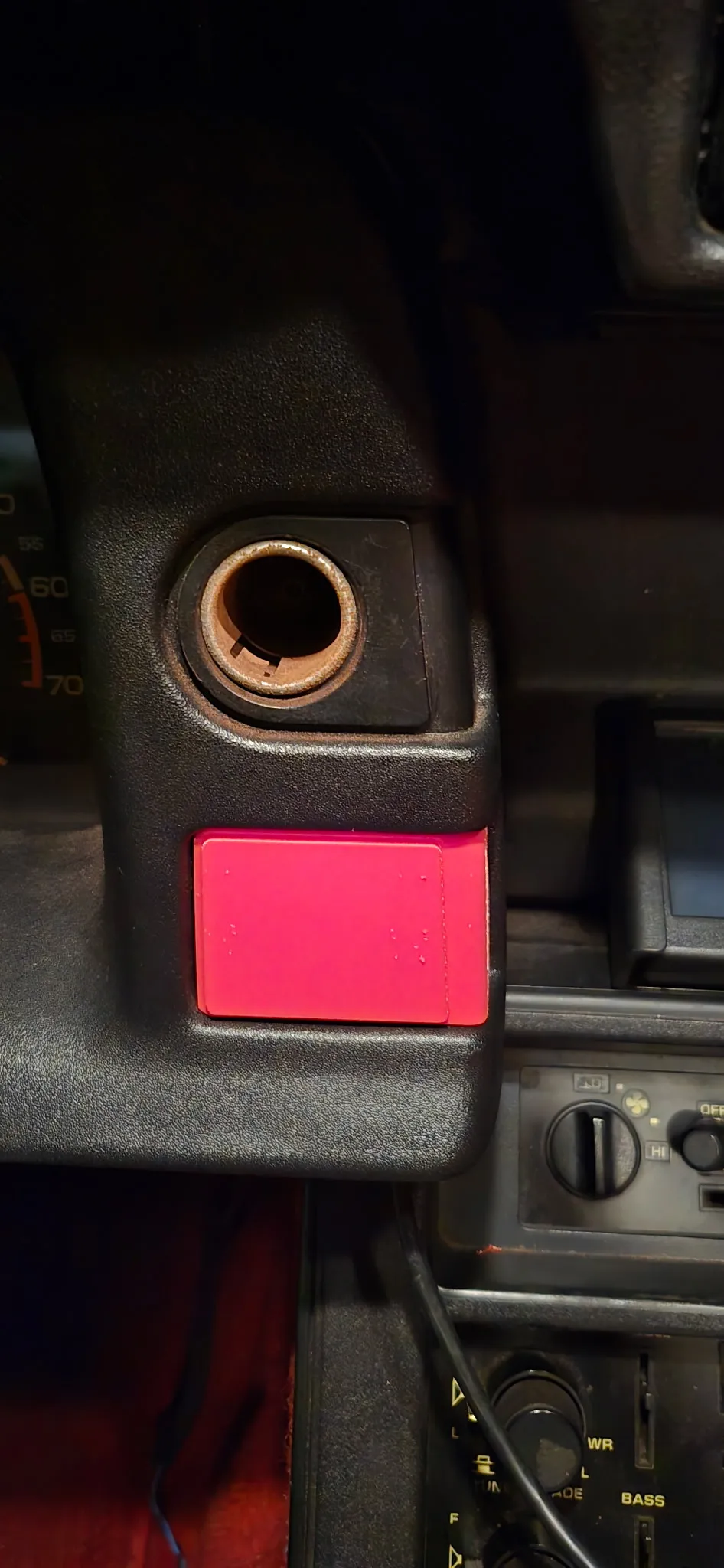 Late 3rd gen Camaro Dash Clip - Free 3D Print Model - MakerWorld