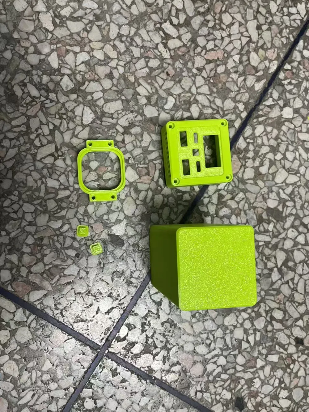 Auto-Starthilfe-Powerbank 16.8V ohne Logo – Kostenloses 3D-Druckmodell ...