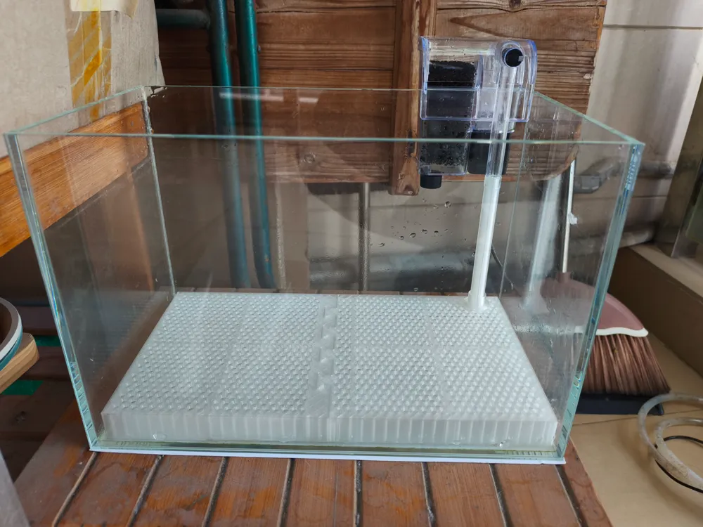 Small Aquarium Undergravel Filter System (suitable for aquariums within ...