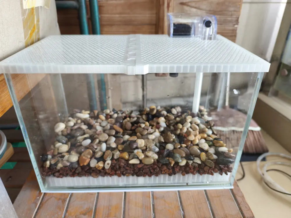 Small Aquarium Undergravel Filter System (suitable for aquariums within ...