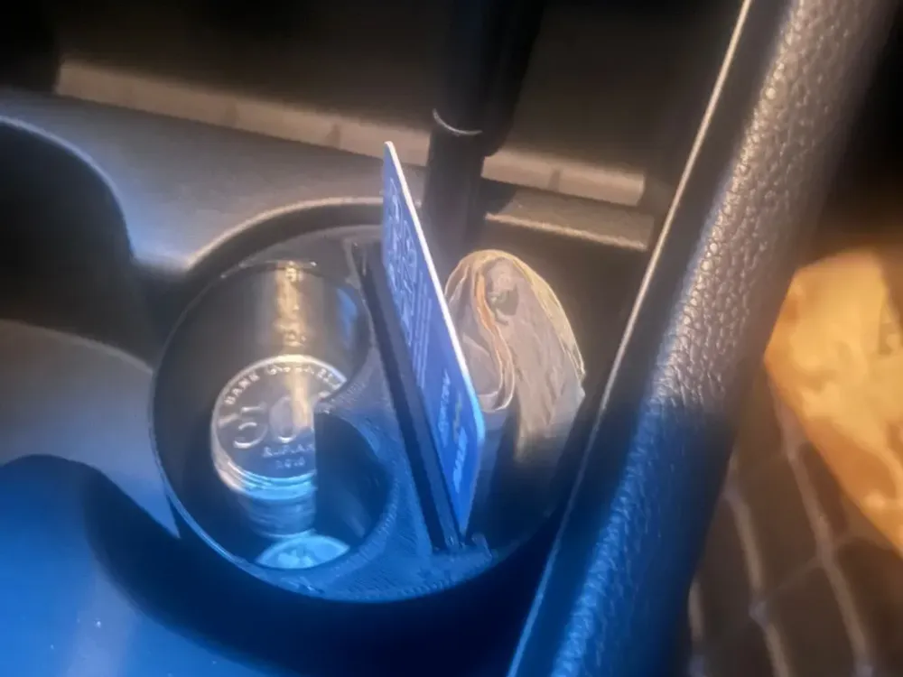 Holder container for Indonesian coin, card, etc - Free 3D Print Model ...