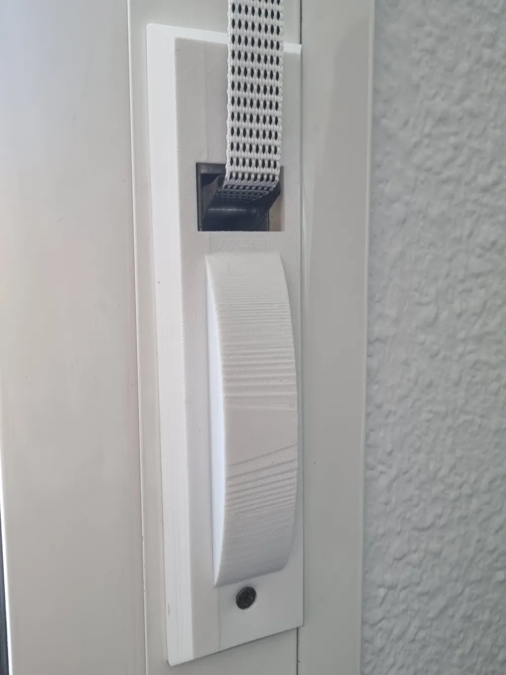 Roller blind trim with roll cutout - Free 3D Print Model - MakerWorld