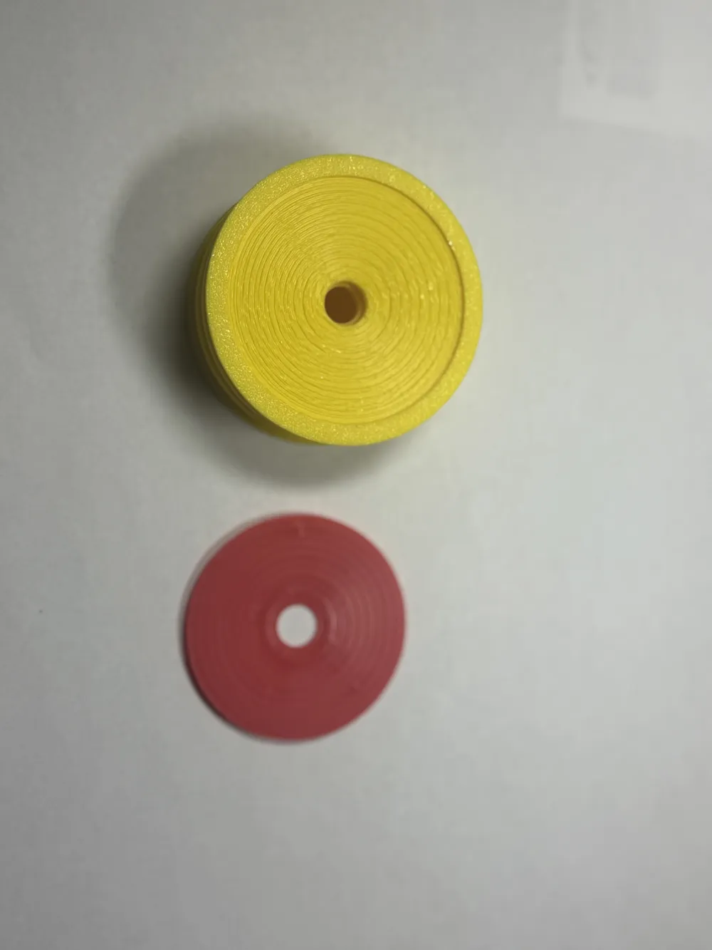 RC10 Front Wheel, 2-piece - Free 3D Print Model - MakerWorld