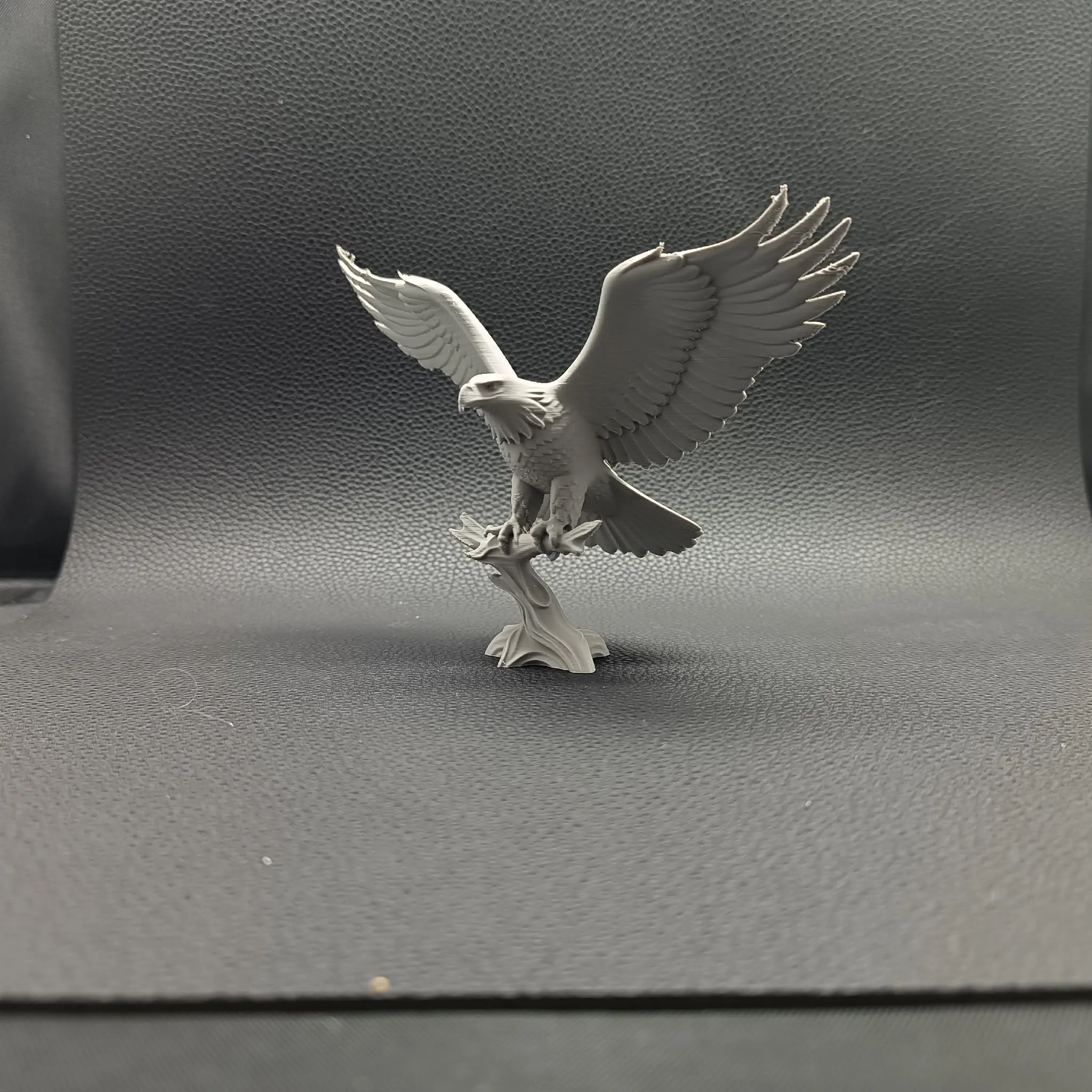 Majestic Eagle Decorative Collectible Wildlife - Free 3D Print Model ...