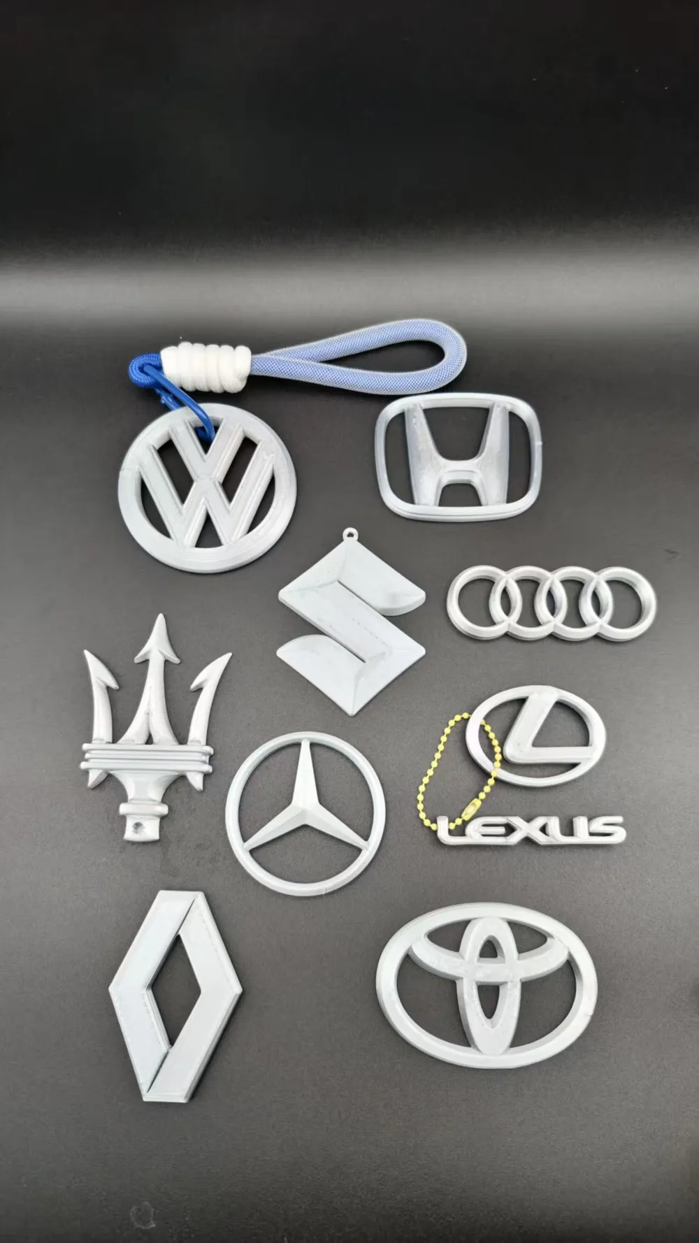 Car Logo Pendant/Keychain - Free 3D Print Model - MakerWorld