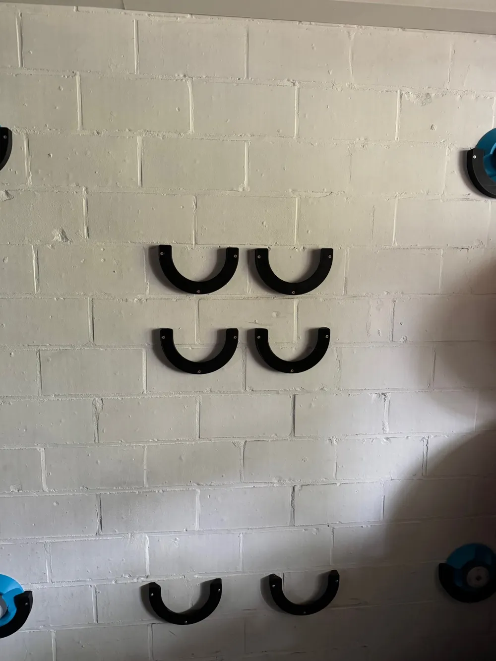 blazepod wallmount - Free 3D Print Model - MakerWorld