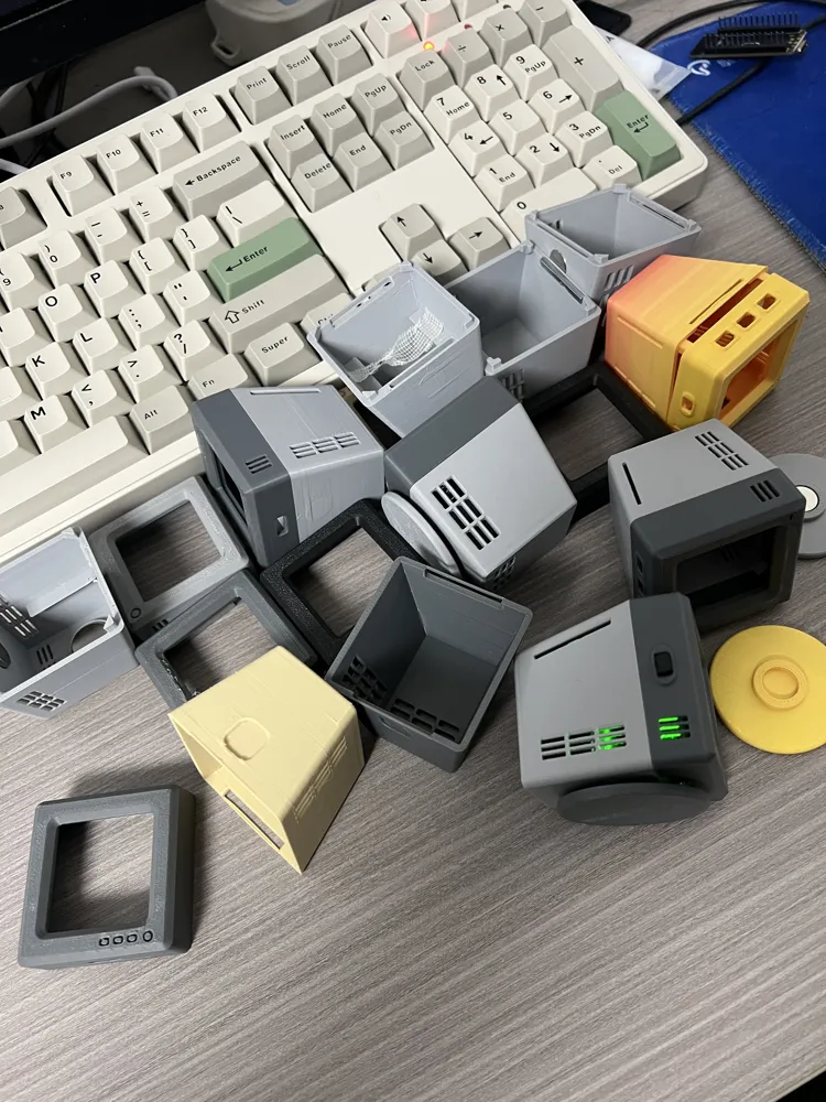 复古小电视外壳：小智AI/ Retro Mini TV Case for Xiaozhi AI - Free 3D Print Model ...