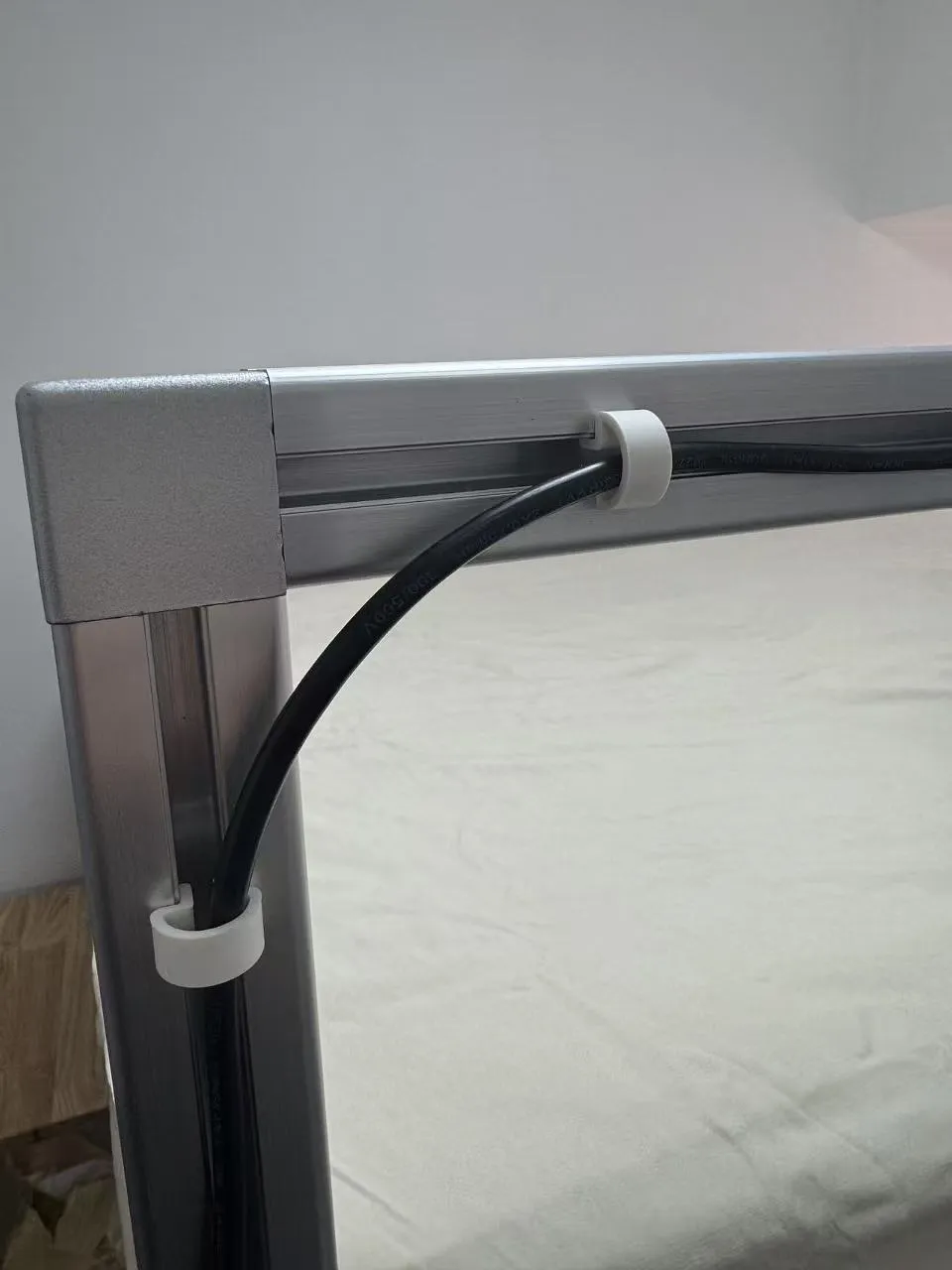 Organizador de cables para perfil de aluminio - Modelo de impresión 3D ...