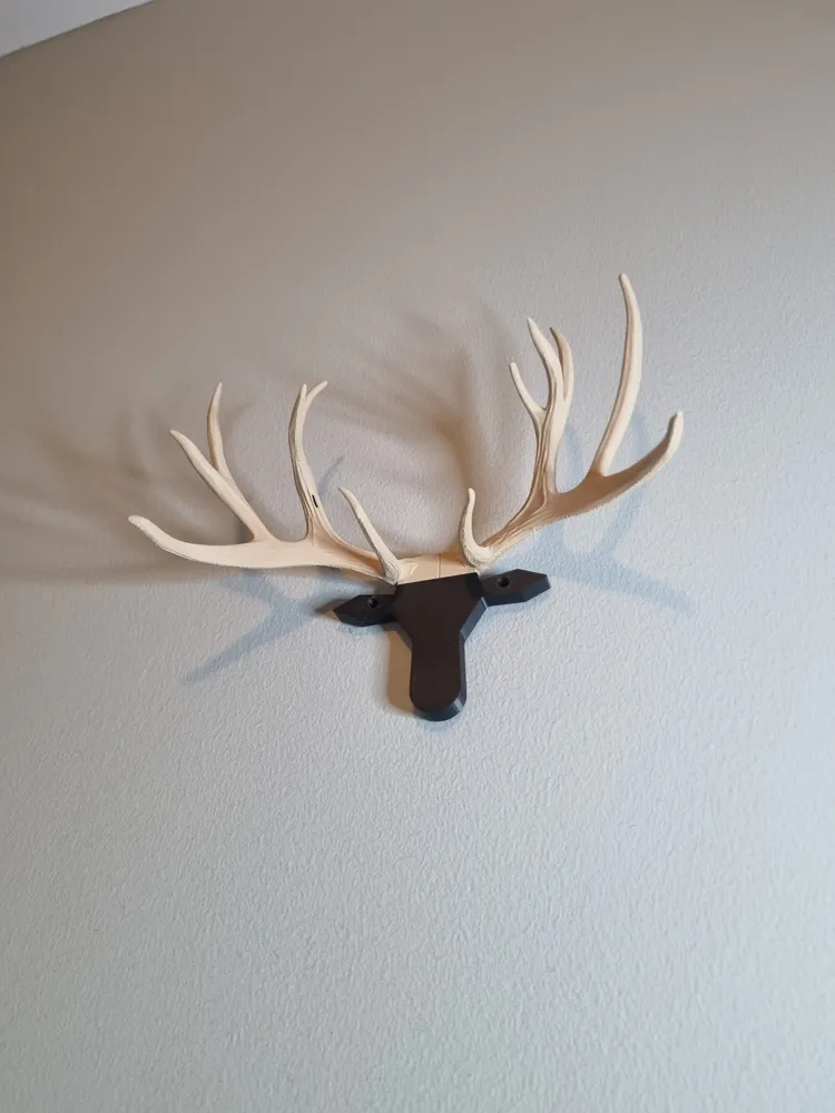 Wall-mounted reindeer antler - Free 3D Print Model - MakerWorld