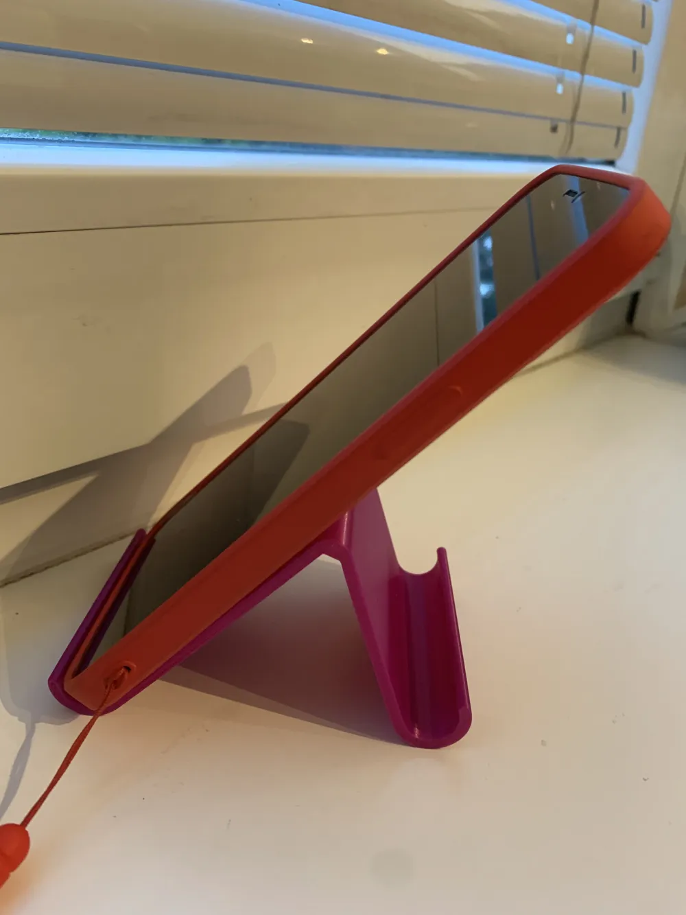 phone stand (2 angles) - Free 3D Print Model - MakerWorld