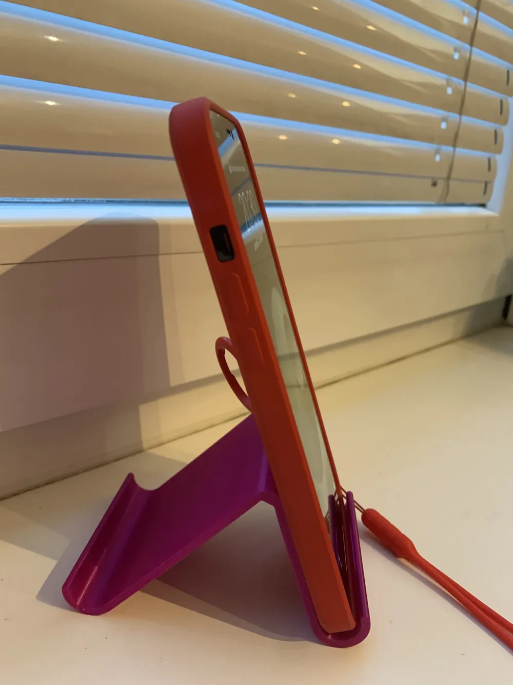 phone stand (2 angles) - Free 3D Print Model - MakerWorld