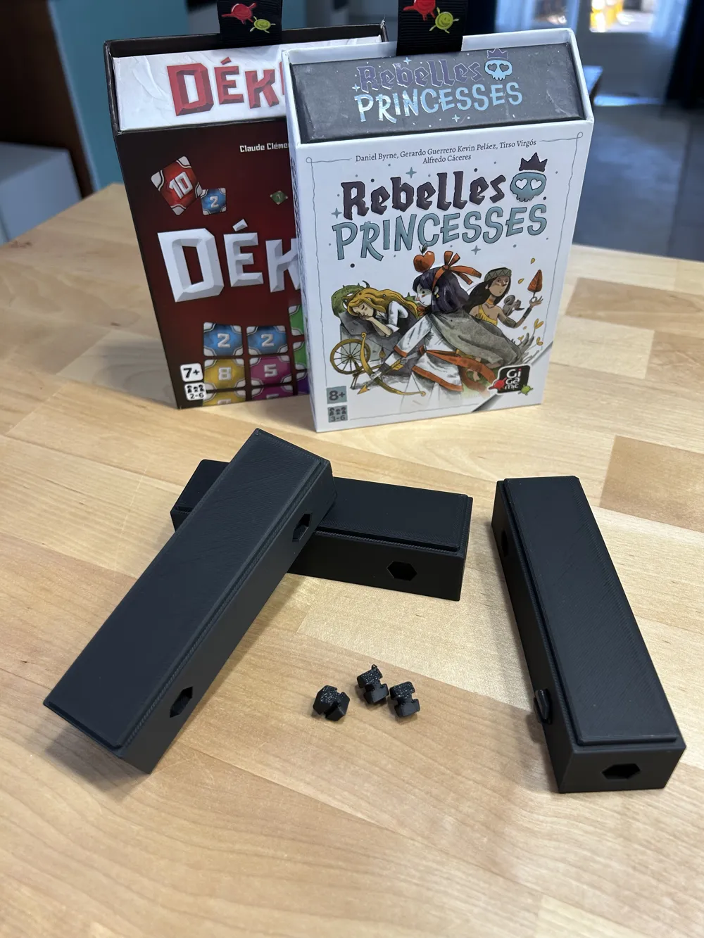 Gigamic Storage Hold - Free 3D Print Model - MakerWorld