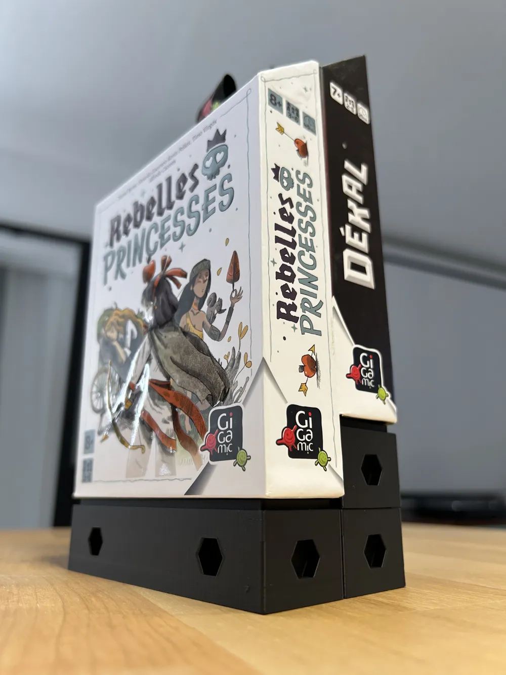 Gigamic Storage Hold - Free 3D Print Model - MakerWorld