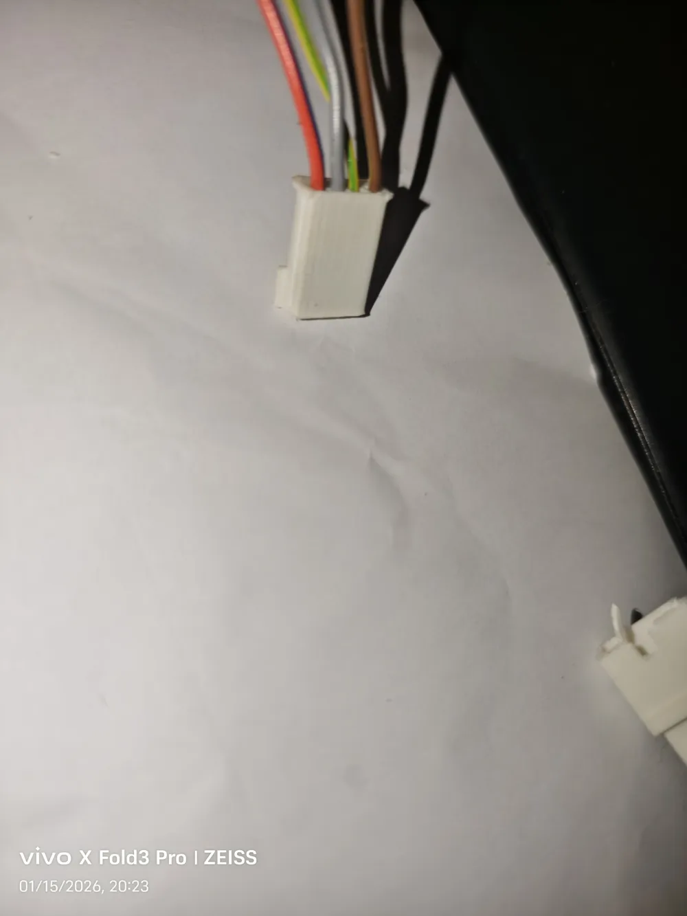 BMW 4 pin female/male plug. - Free 3D Print Model - MakerWorld