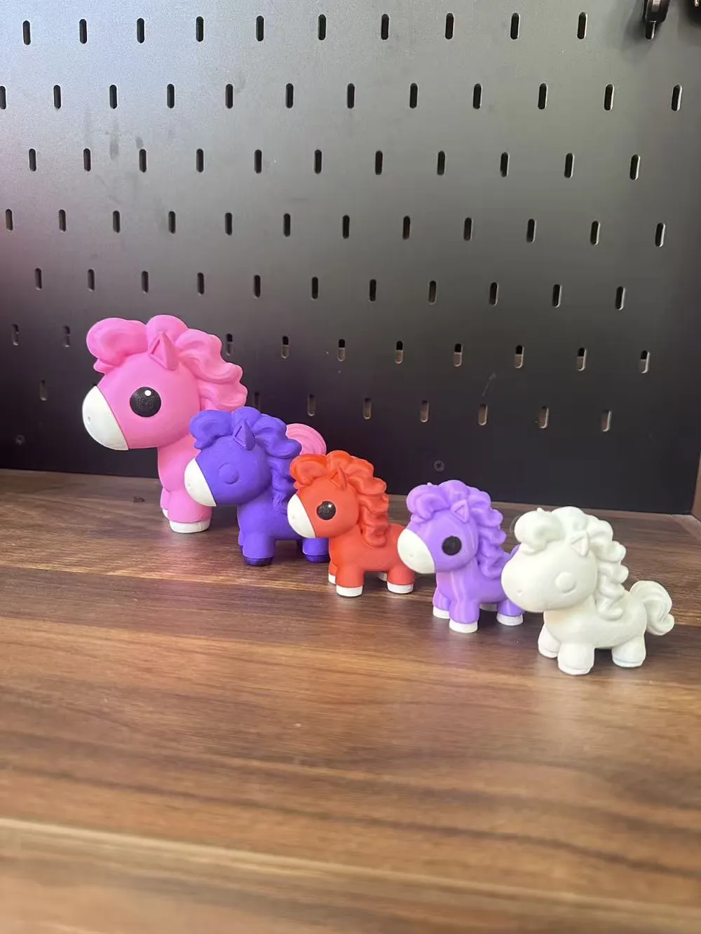 Cute pony - Free 3D Print Model - MakerWorld