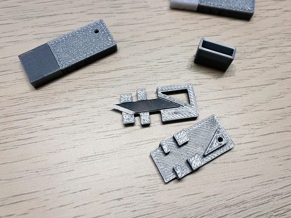 Couteau ultra-mini pour déballer les colis, utilise une lame de 9 mm à ...
