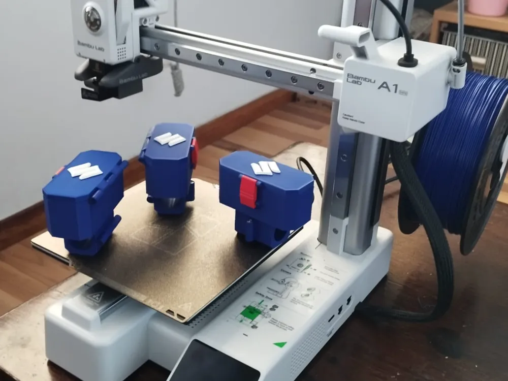 Suzuki motorcycle handlebar box - Free 3D Print Model - MakerWorld