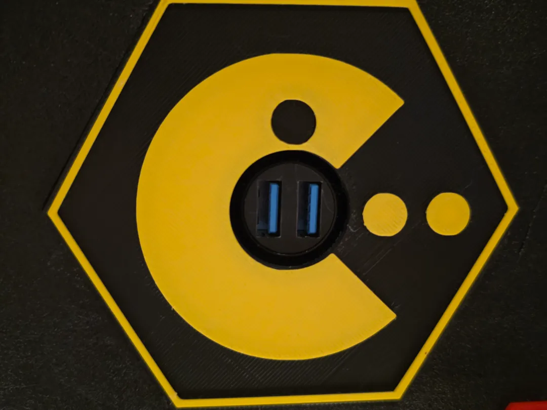 USB Side Panel Addon for HexCade - Free 3D Print Model - MakerWorld