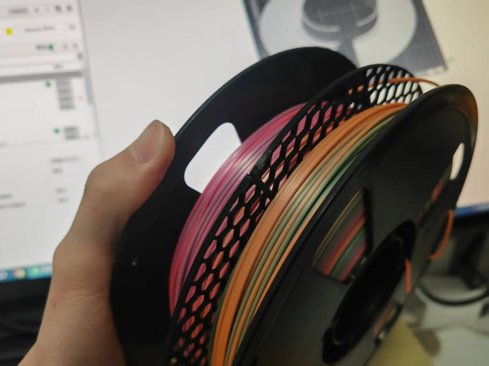 Unofficial Spool Divider - Free 3D Print Model - MakerWorld