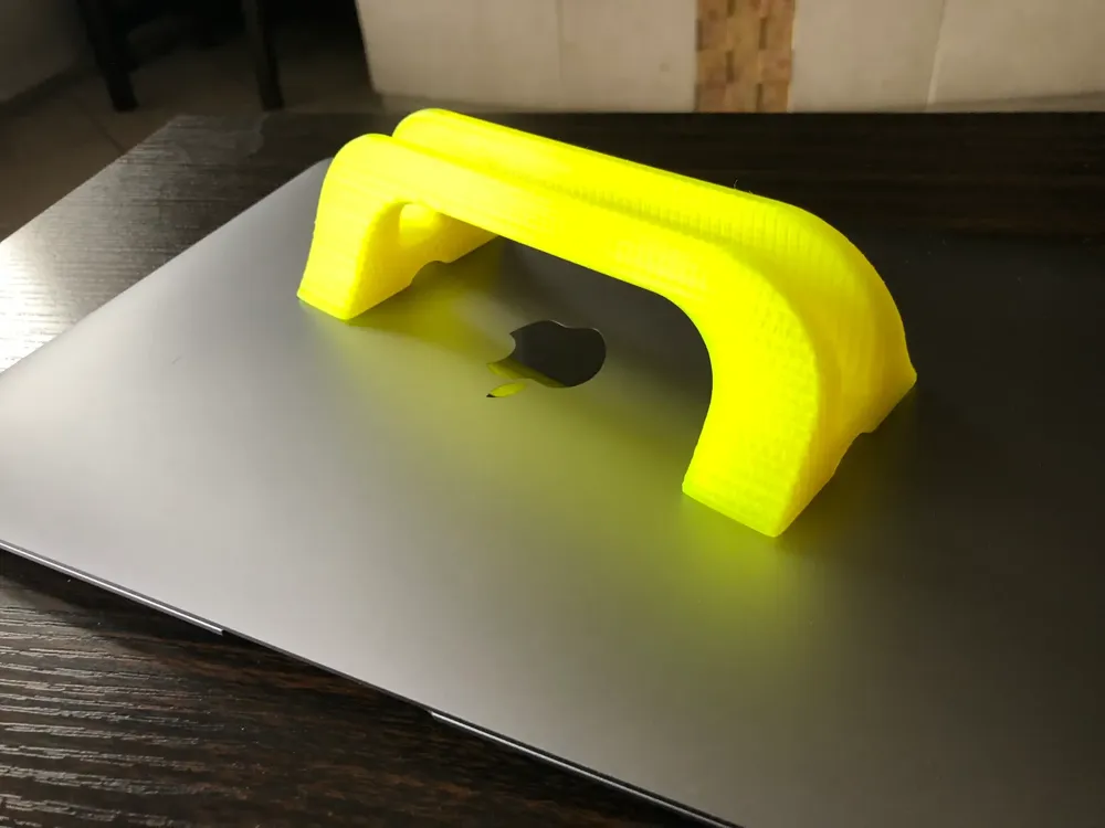 Macbook Air 13” M1 vertical stand - Free 3D Print Model - MakerWorld