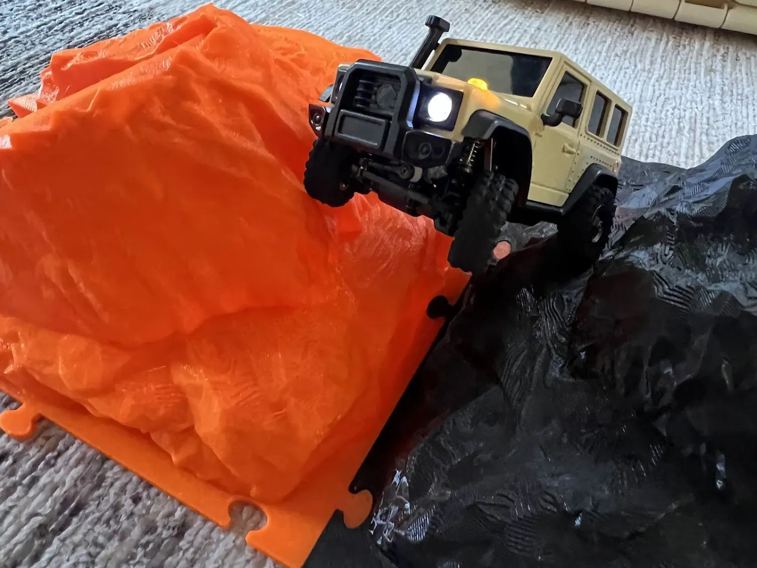 Micro Rock Crawler Park Track Boulder with Stairs - Free 3D Print Model ...