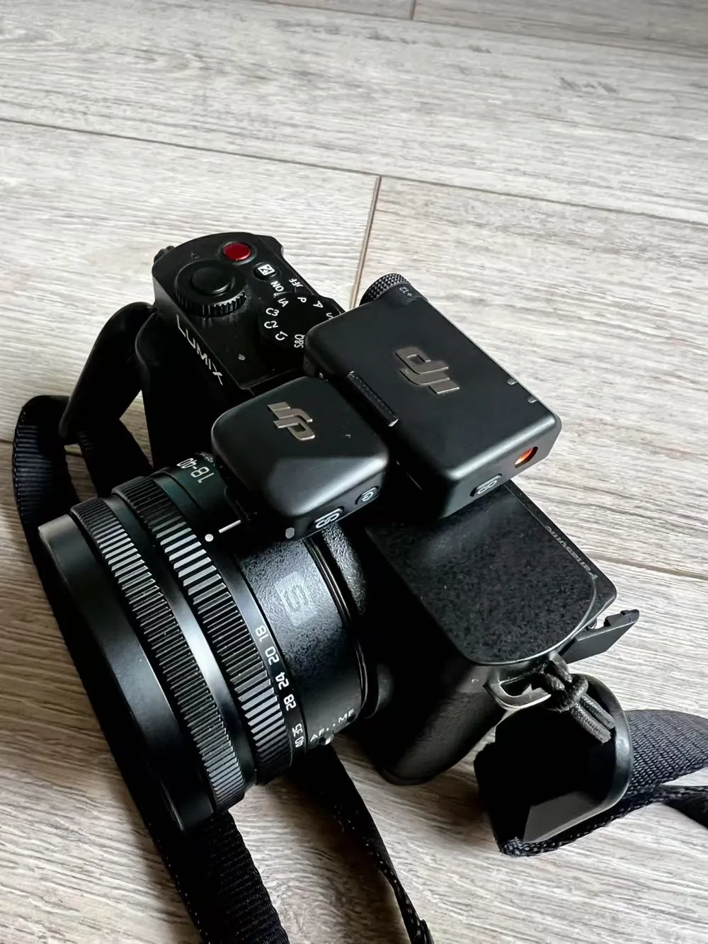 DJI Mic Mini Top Mount Microphone Holder - Free 3D Print Model - MakerWorld