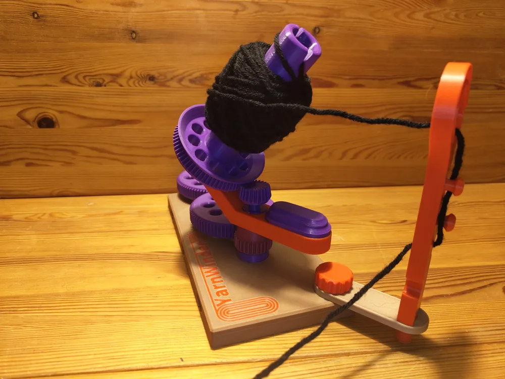 3D-Printed Yarn Winder – Gear- Driven Easy-Print - Free 3D Print Model ...