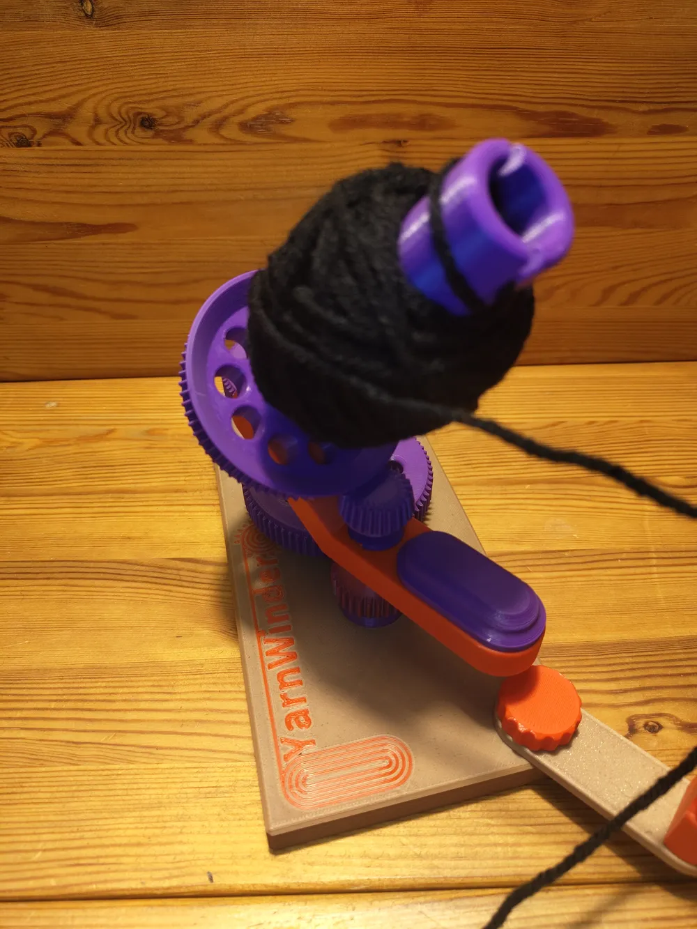 3D-Printed Yarn Winder – Gear- Driven Easy-Print - Free 3D Print Model ...