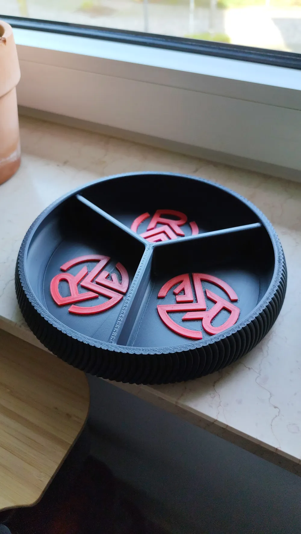 Plato de aperitivos Rot-Weiss Essen - Modelo de impresión 3D gratuito ...