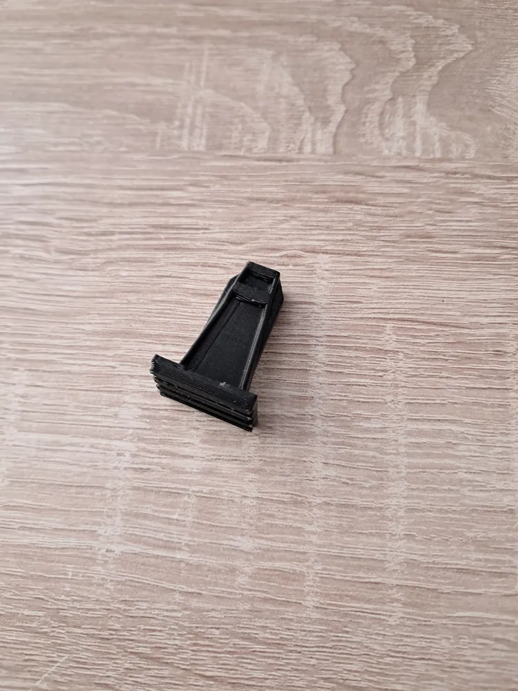 Rear door sill clip Renault Master III - Free 3D Print Model - MakerWorld