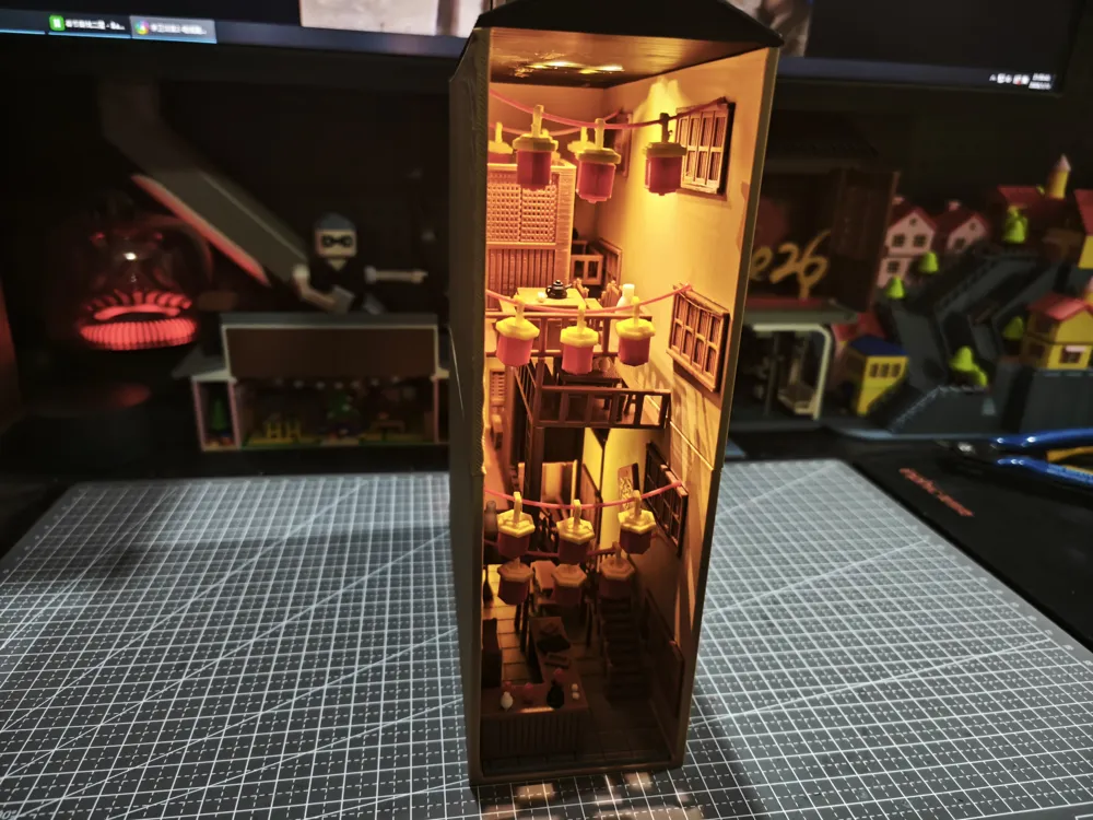 New Year Inn - book nook - Free 3D Print Model - MakerWorld
