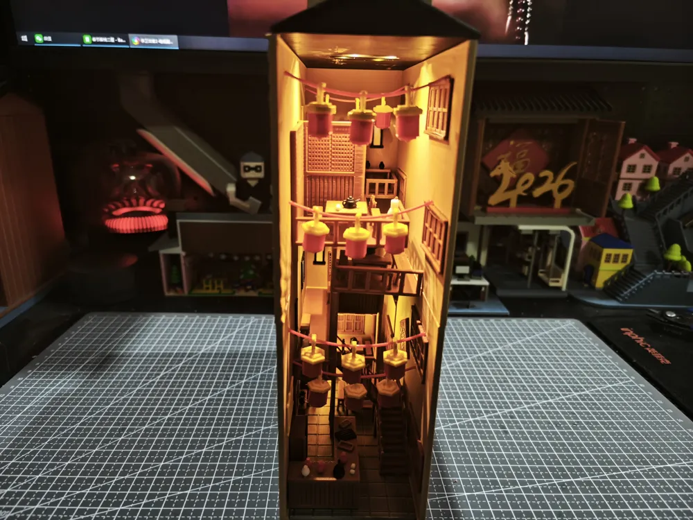 New Year Inn - book nook - Free 3D Print Model - MakerWorld