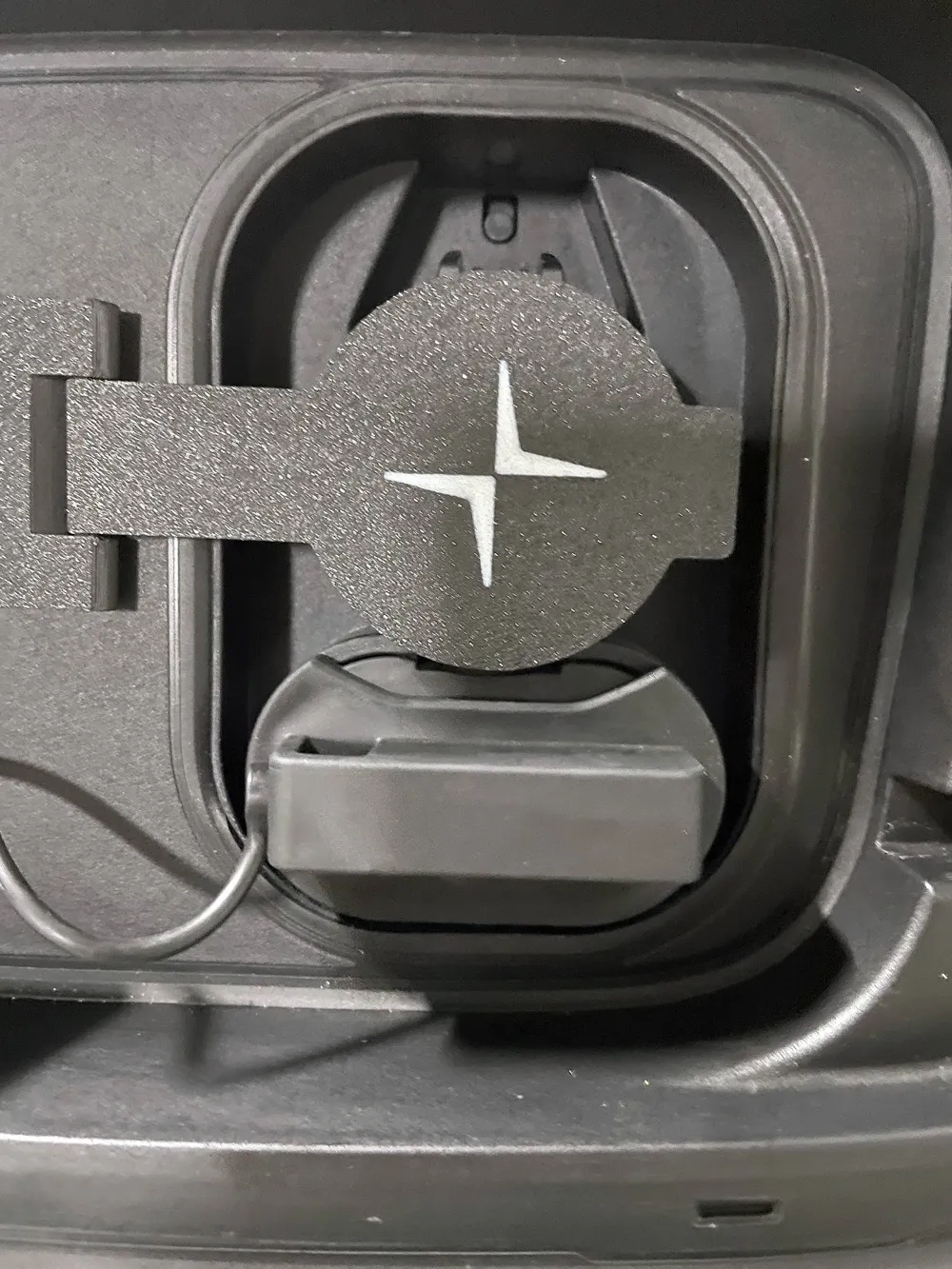 Polestar 4 Charging Port Cap - Free 3D Print Model - MakerWorld
