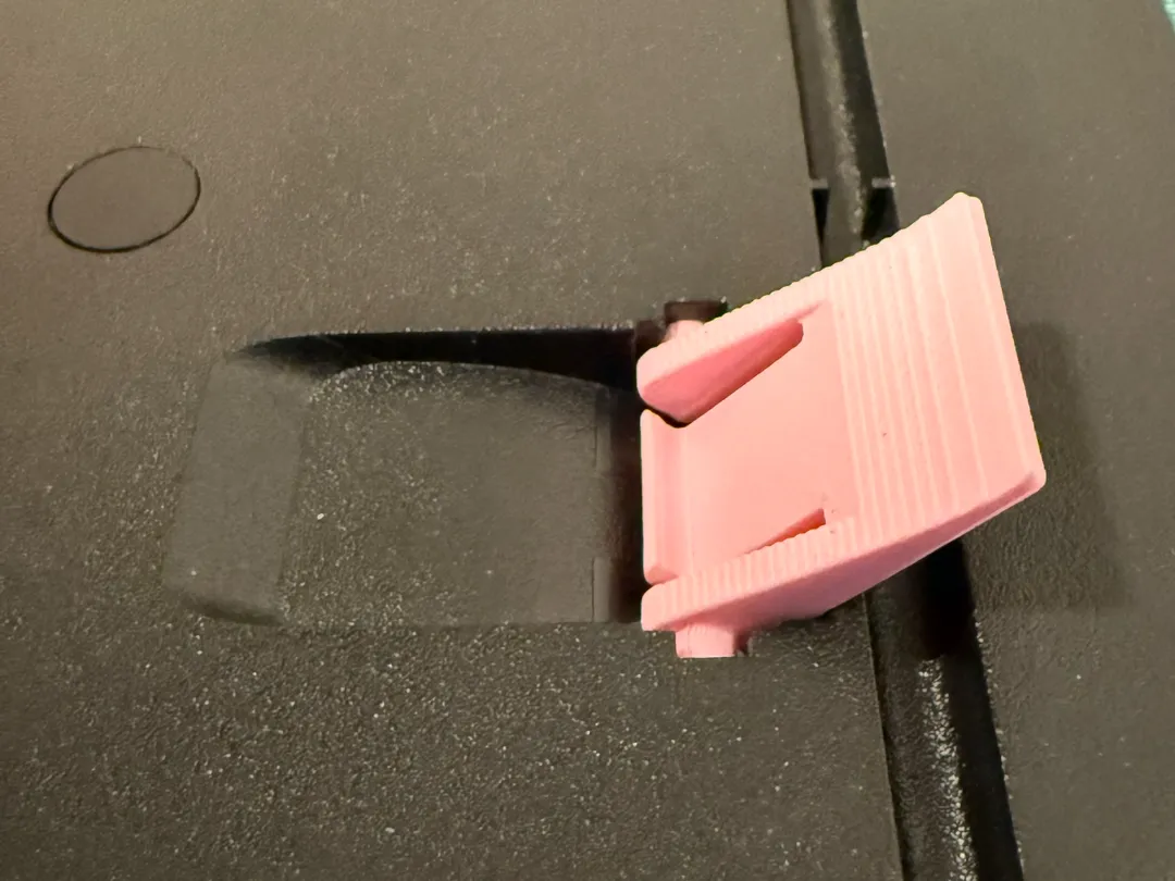 Razer Ornata Chroma v1 Feet - Free 3D Print Model - MakerWorld